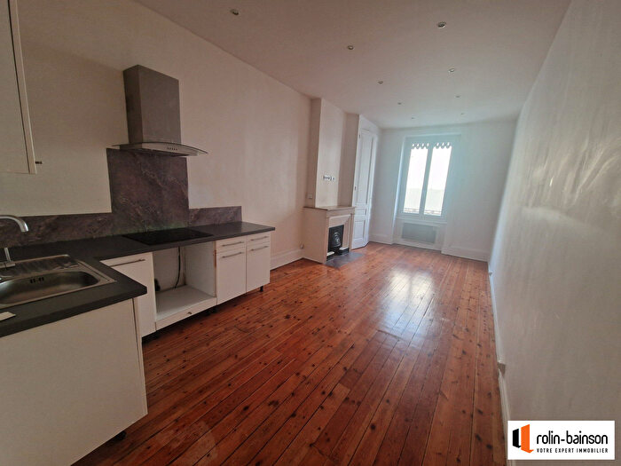 Villeurbanne, Gratte Ciel : Appartement 3 pièces à louer