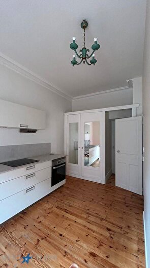 Appartement à louer - Thermal-Vieux-Vican, Vichy - 3 pièces - 2 chambres