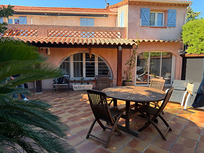 Maison à vendre - Vallauris, Les Paluds - 5 pièces - 3 chambres