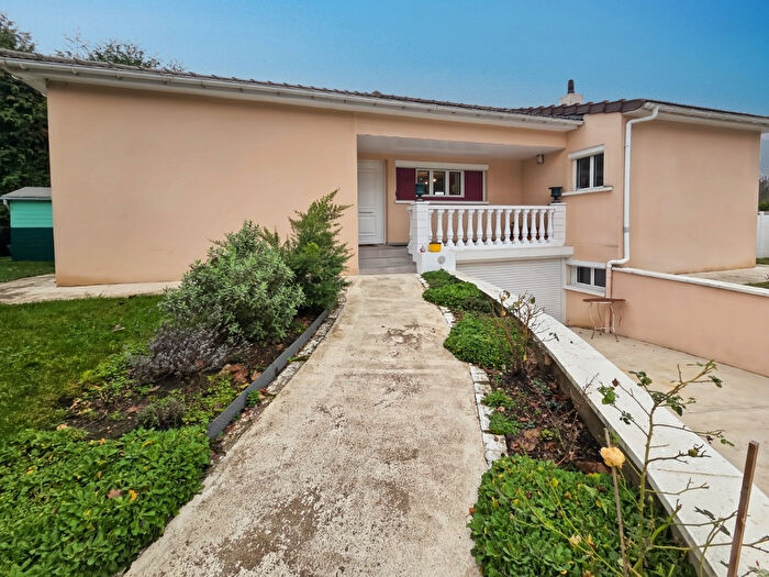 Maison à vendre - Vélizy-Villacoublay, Le Mail - 6 pièces - 3 chambres