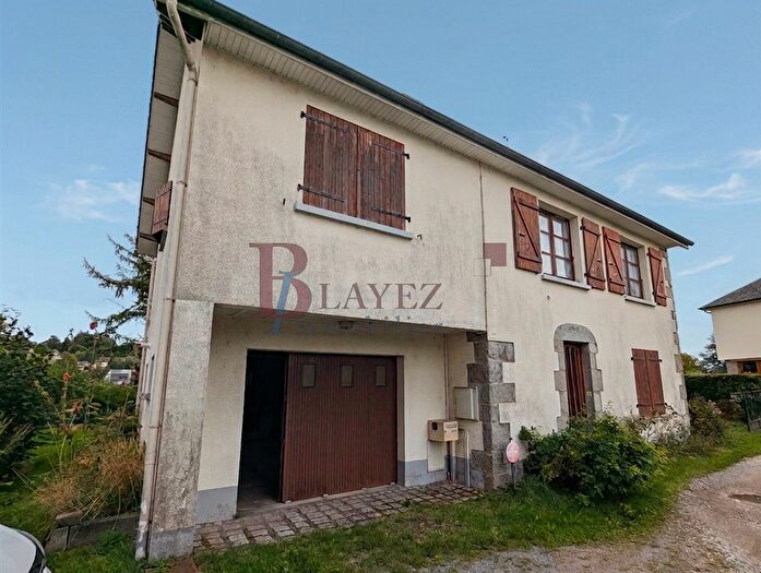 Maison 5 pièces à Ussel, à vendre
