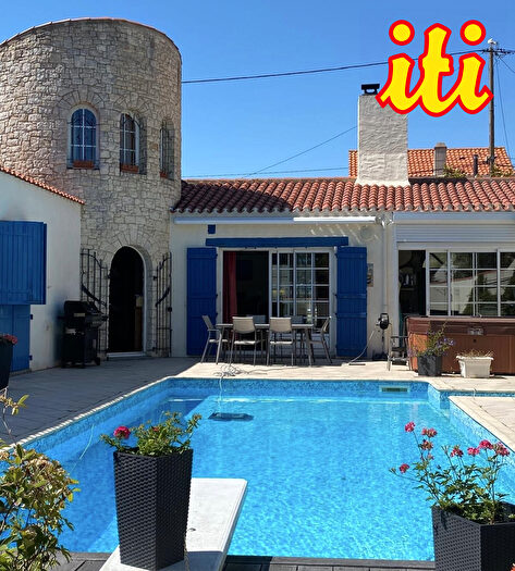 Maison à vendre - Les Sables-dOlonne, La Chaume - 6 pièces - 3 chambres