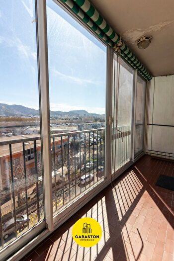 Appartement à vendre - Marseille e , La Capelette - 3 pièces - 2 chambres