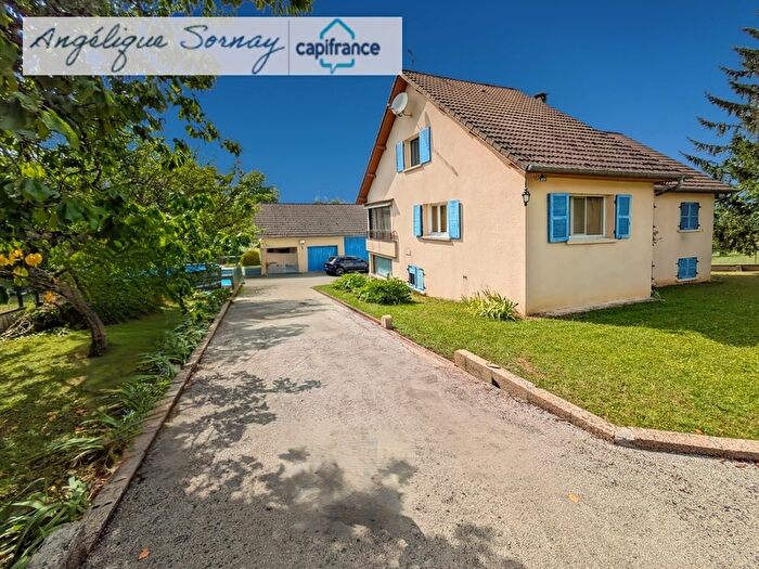 Maison à vendre - Montain - 7 pièces - 6 chambres