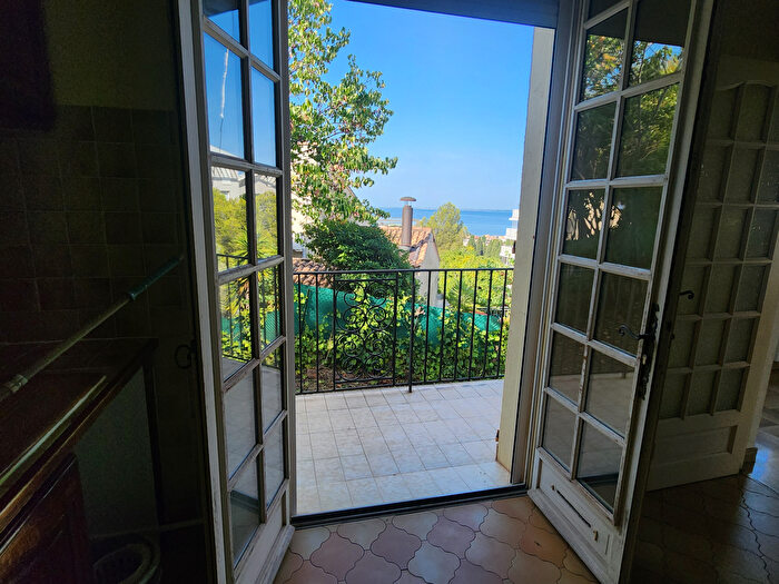 Maison à vendre - Sète, Saint-Clair - 6 pièces - 5 chambres