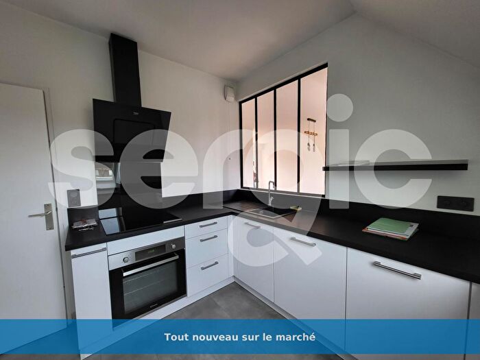 Appartement à louer - Douai, Centre-ville - 2 pièces - 1 chambre
