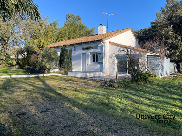 Maison à vendre - Bourgneuf-en-Retz - 6 pièces - 4 chambres