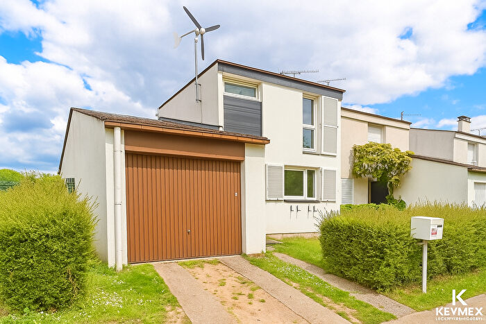 Maison à vendre - Frépillon - 5 pièces - 3 chambres