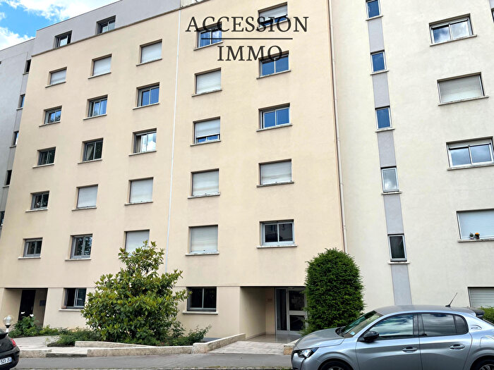 Appartement 2 pièces à vendre - Dijon, Perrières