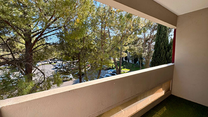 Appartement à louer - Aix-en-Provence, Les Milles - 2 pièces - 1 chambre