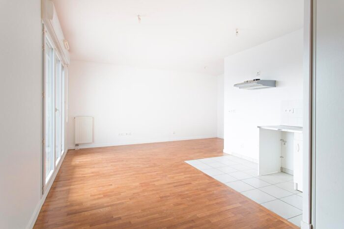 Appartement à vendre - Drancy, Le Petit Drancy - 2 pièces - 1 chambre