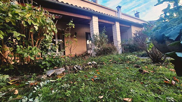 Maison à vendre - Aussillon - 6 pièces - 4 chambres