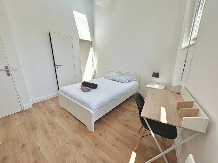 Maison à louer - La Bastide, Bordeaux - 6 pièces - 1 chambre