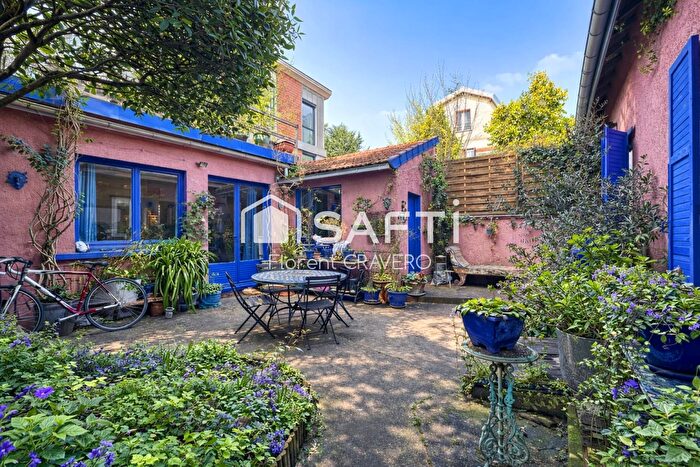 Maison à vendre - Fontenay-sous-Bois, Parapluies - 5 pièces - 3 chambres
