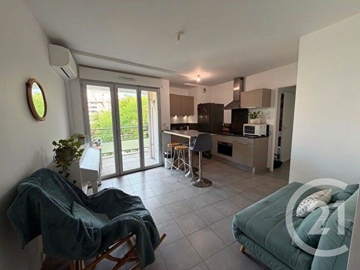 Appartement 2 pièces à Nice, Saint-Roch, à vendre
