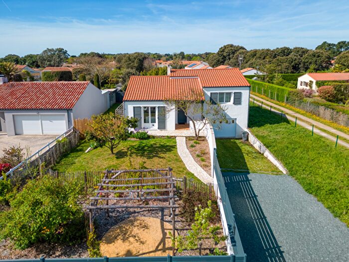 Olonne-sur-Mer, Bréchoire, La Garnaudière, La Bauduère, La Penouillière - Maison 6 pièces à vendre