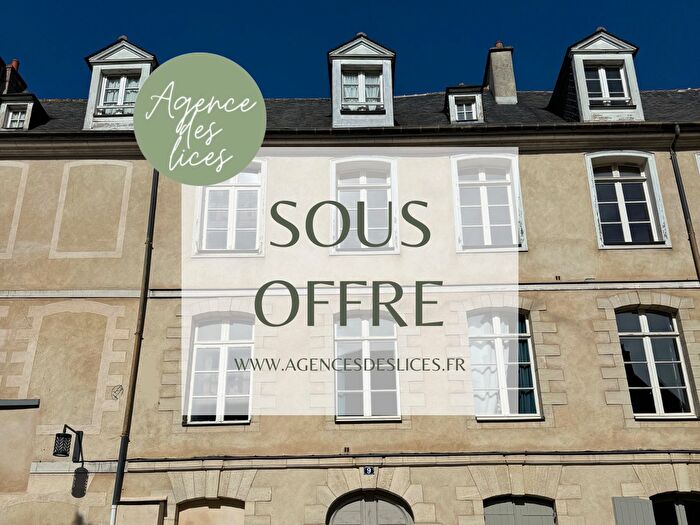 Appartement à vendre - Quartiers Centre, Centre-ville - 5 pièces - 3 chambres