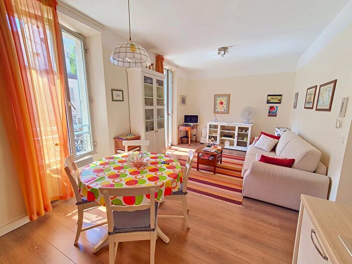 Cannes, Petit Juas : Appartement 2 pièces à vendre