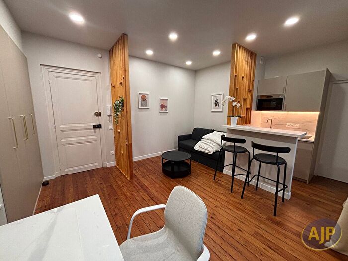 Appartement à louer - Centre, Angers - 1 pièce