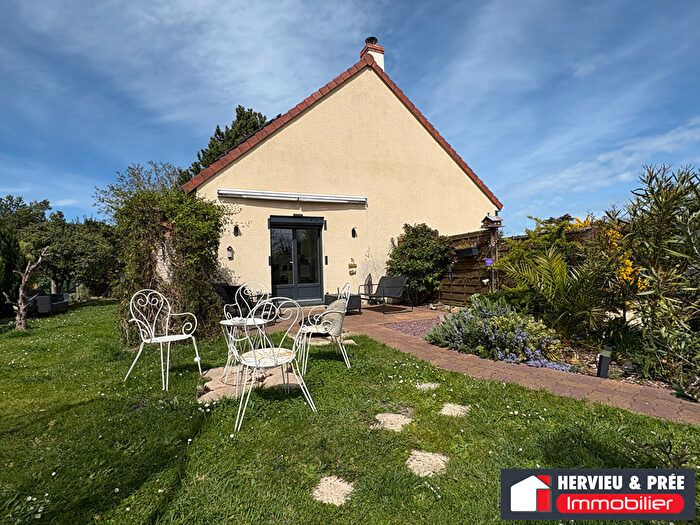 Ver-sur-Mer : Maison 3 pièces à vendre