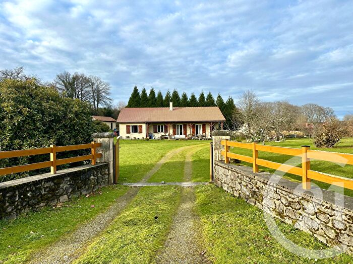 Maison à vendre - Saint-Léger-la-Montagne - 5 pièces - 3 chambres