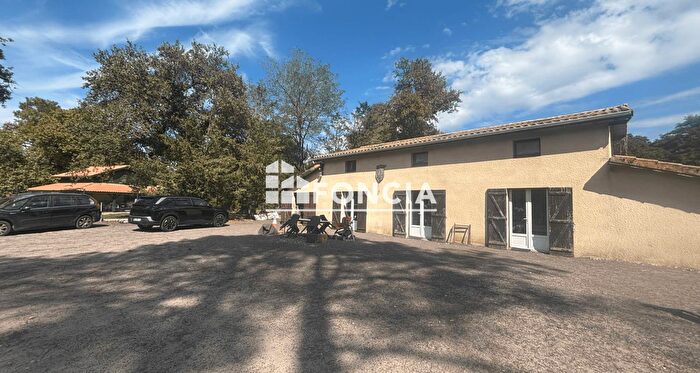 Maison à vendre - Bourideys - 6 pièces