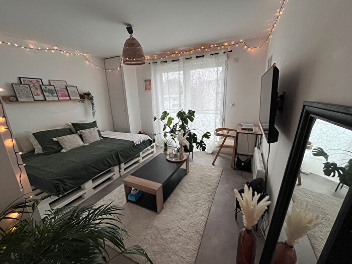 Appartement 1 pièce à vendre à Nantes, Sainte-Thérèse, Rond-Point de Vannes