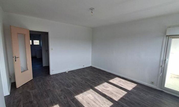 Appartement à louer - Le Grand Pont, Rive-de-Gier - 4 pièces - 3 chambres