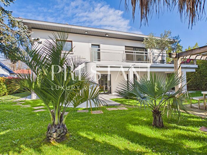 Maison à vendre - Anglet, Centre-ville, Saint-Jean - 8 pièces - 5 chambres