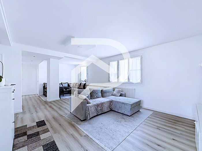 Dreux, Rochelles : Appartement 5 pièces à vendre