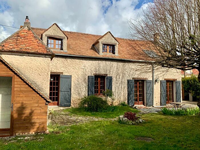 Maison à vendre - Salins - 6 pièces - 2 chambres