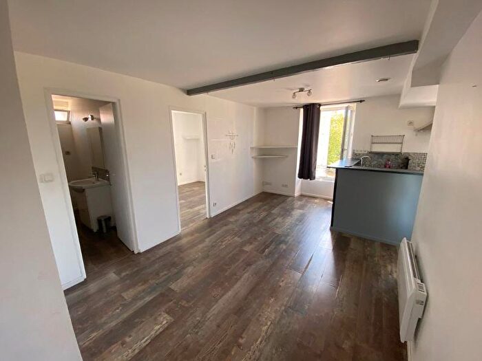 Appartement 2 pièces à louer - Blaye