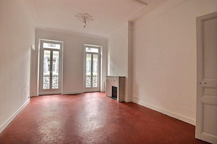 Appartement à louer - Notre Dame du Mont, Marseille ème arrondissement - 3 pièces - 2 chambres