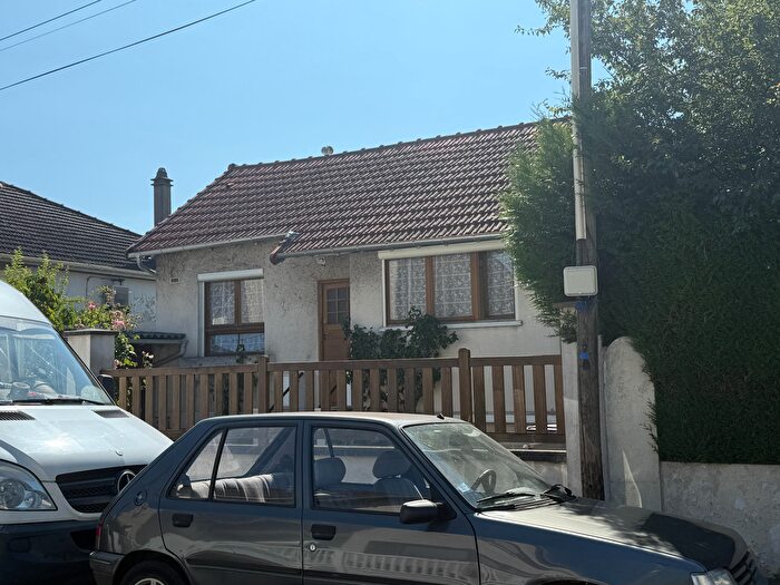 Maison à vendre - Savigny-sur-Orge, Cherchefeuilles - 3 pièces - 2 chambres