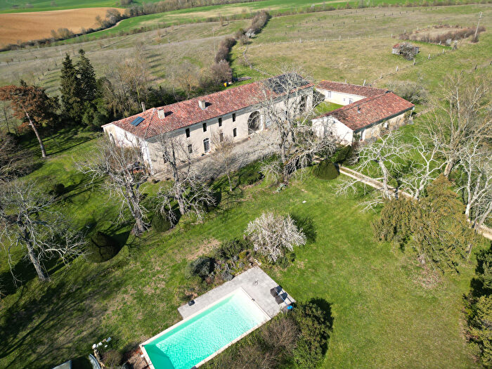 Maison à vendre - Leboulin - 13 pièces - 12 chambres