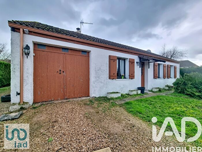 Maison à vendre - Chemilly-sur-Yonne - 5 pièces - 3 chambres