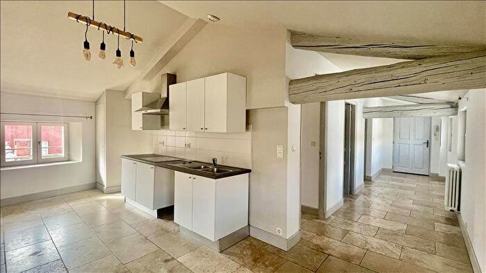 Appartement à louer - Centre Ville, Carpentras - 4 pièces - 3 chambres