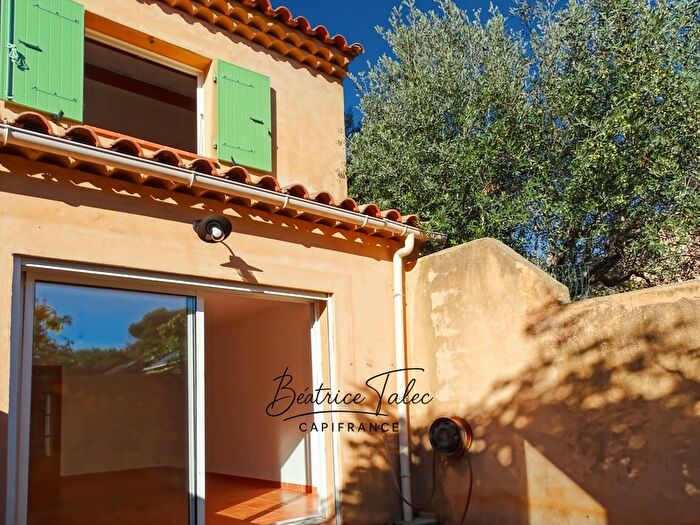 Appartement à vendre - La Fare-les-Oliviers - 3 pièces - 2 chambres