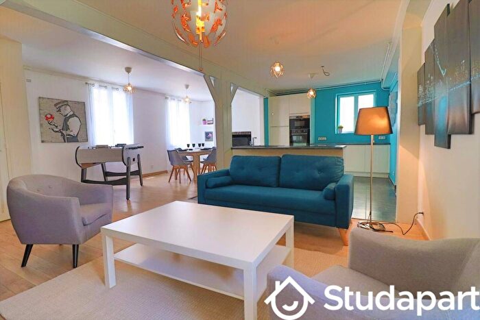 Appartement 1 pièce à louer à Le Clos Saint Pierre, Pierrelaye