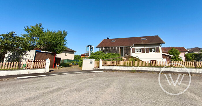 Maison 6 pièces à vendre à Avanne-Aveney