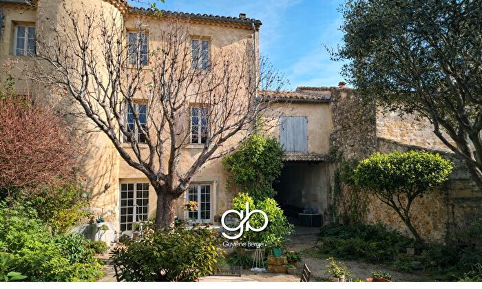 Maison 8 pièces à vendre à Aimargues
