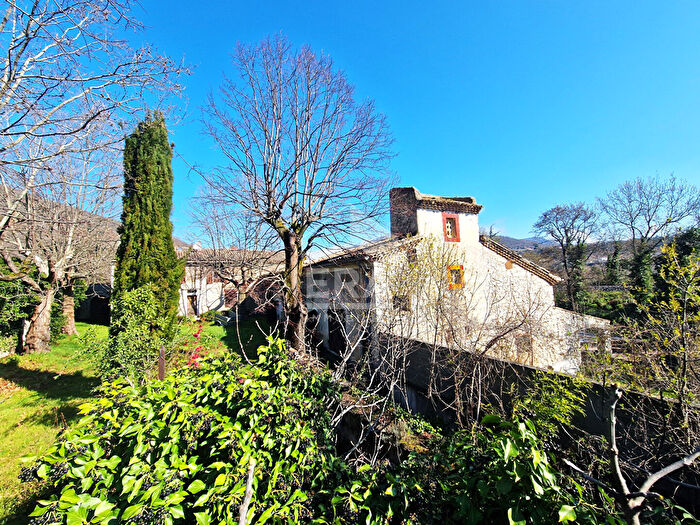 Maison à vendre - Les Omergues - 7 pièces - 5 chambres