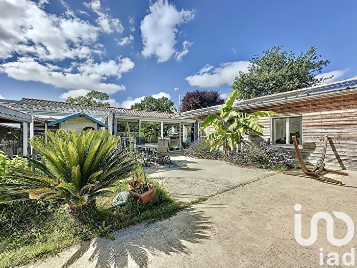 Maison à vendre - Cambes - 5 pièces - 3 chambres