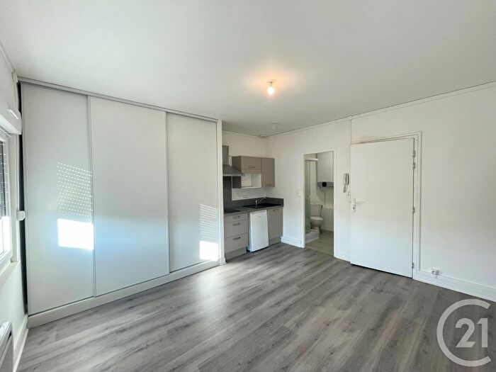 Périgueux, Centre-ville, La Gare, Saint-Martin - Appartement 1 pièce à louer