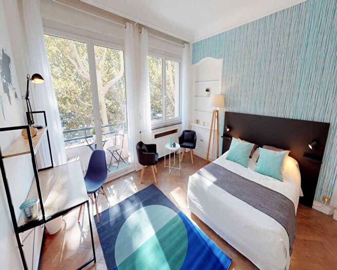 Appartement à louer - Vauban Esquermes, Lille - 5 pièces - 6 chambres