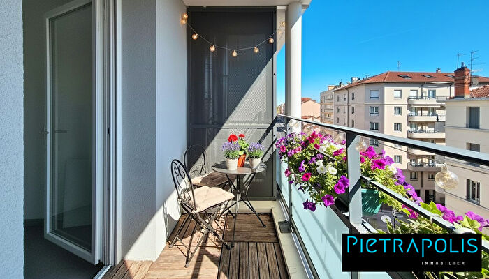 Villeurbanne, Grand Clément : Appartement 3 pièces à vendre