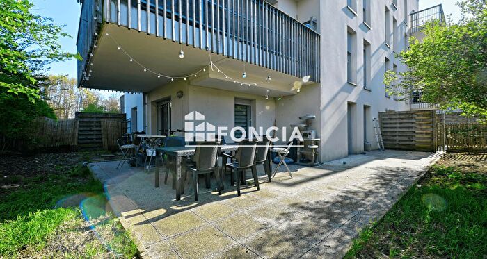 Appartement à vendre - Cergy, Axe Majeur, Horloge - 3 pièces - 2 chambres