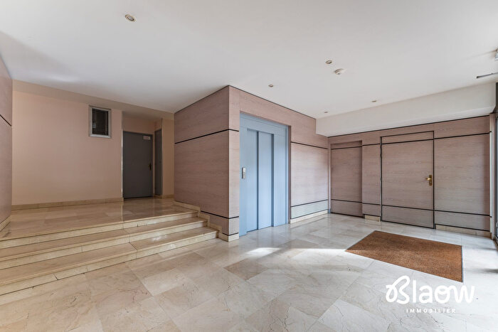 Appartement 2 pièces à Villeurbanne, Les Poulettes, à vendre