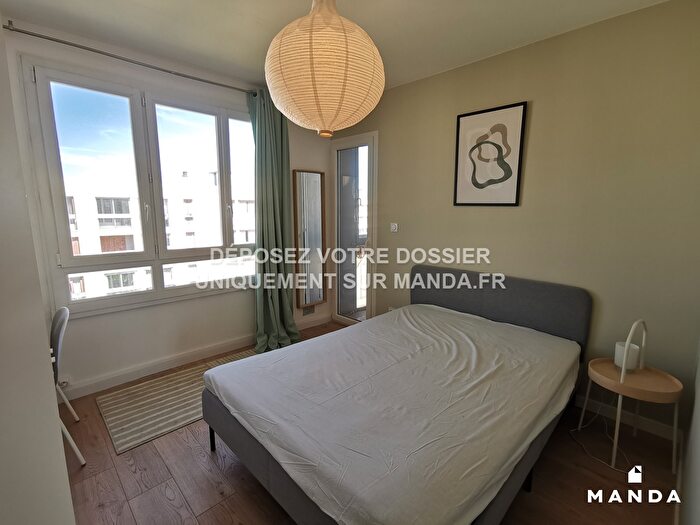 Vénissieux, Georges Levy, Ernest Renan, Moulin à vent - Appartement 5 pièces à louer