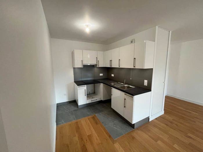 Clos Montholon, Vanves : Appartement 4 pièces à louer